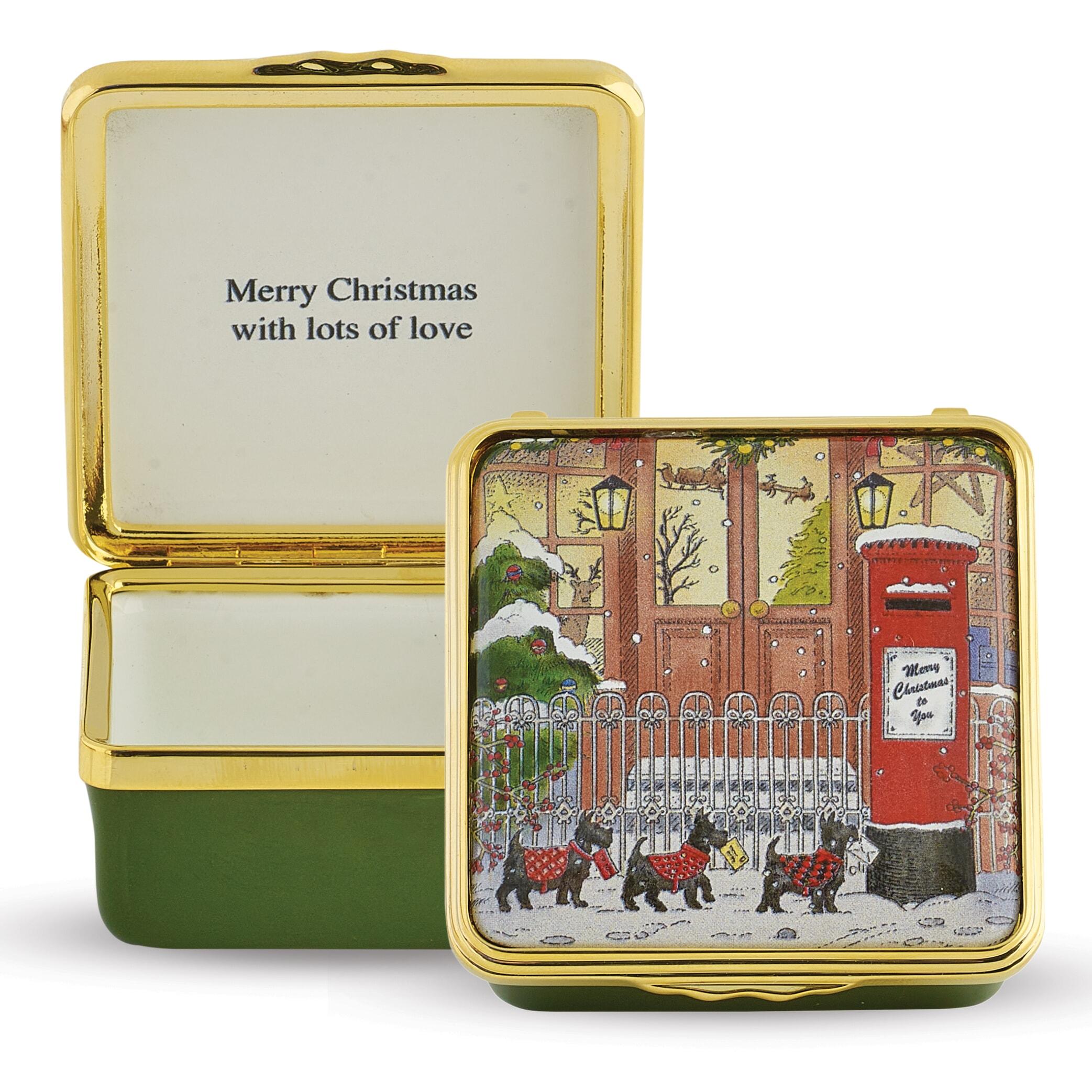 Halcyon Days Christmas Dogs at Mailbox